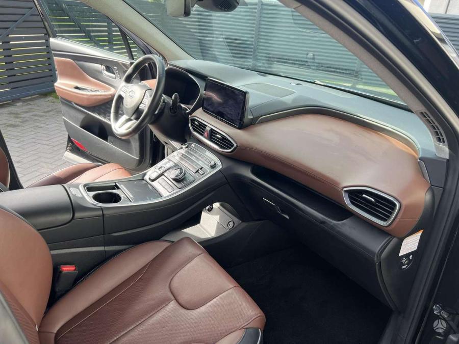 Melns Hyundai Santa Fe 2022 Kauņa, ar dzinēja tilpumu 1.60 L un nobraukumu 53 tūkst. km par 31900 €, foto 11 vietnē AUTOMOTO.COM.LV