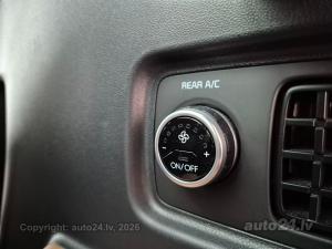 Black Hyundai Santa Fe 2024 in Tartu, with an engine capacity of 1.60 L and mileage of 58 thousand km for 53900 €, photo 25 on AUTOMOTO.COM.LV