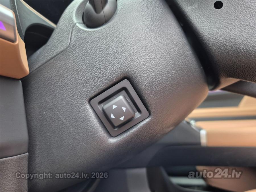 Black Hyundai Santa Fe 2024 in Tartu, with an engine capacity of 1.60 L and mileage of 58 thousand km for 53900 €, photo 30 on AUTOMOTO.COM.LV