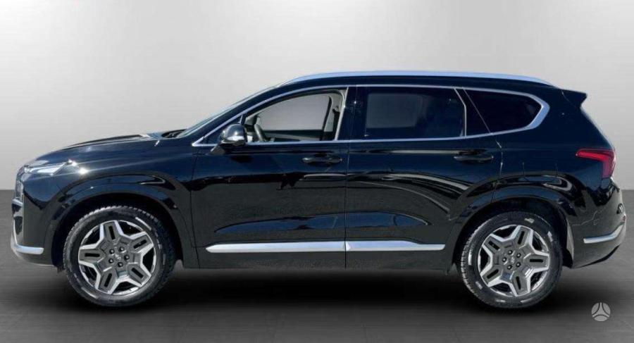 Melns Hyundai Santa Fe 2024 Viļņa, ar dzinēja tilpumu 1.60 L un nobraukumu 39 tūkst. km par 45520 €, foto 3 vietnē AUTOMOTO.COM.LV