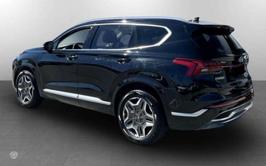 Melns Hyundai Santa Fe 2024 Viļņa, ar dzinēja tilpumu 1.60 L un nobraukumu 39 tūkst. km par 45520 €, foto 4 vietnē AUTOMOTO.COM.LV