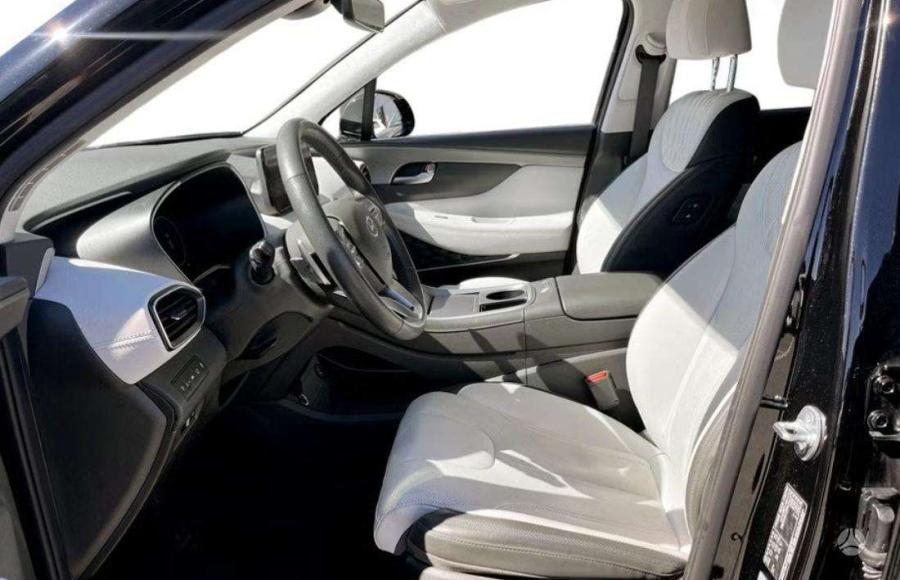 Melns Hyundai Santa Fe 2024 Viļņa, ar dzinēja tilpumu 1.60 L un nobraukumu 39 tūkst. km par 45520 €, foto 5 vietnē AUTOMOTO.COM.LV