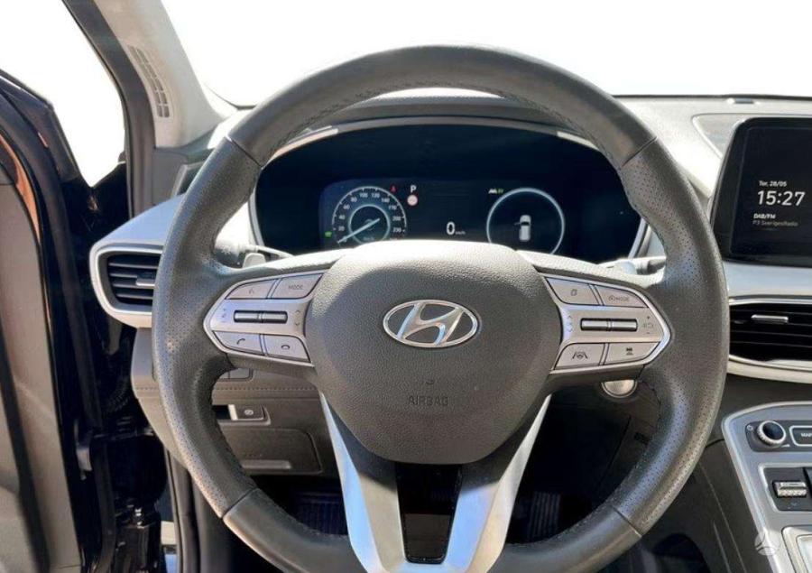 Melns Hyundai Santa Fe 2024 Viļņa, ar dzinēja tilpumu 1.60 L un nobraukumu 39 tūkst. km par 45520 €, foto 8 vietnē AUTOMOTO.COM.LV