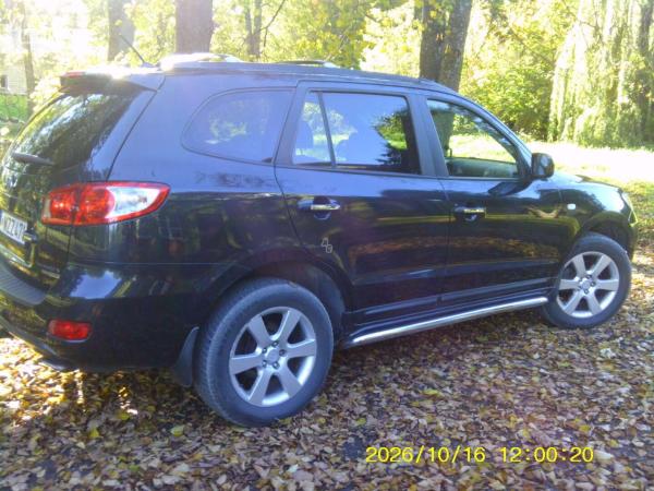 Melns Hyundai Santa Fe 2026 Lazdijai, ar dzinēja tilpumu 2.20 L un nobraukumu 320 tūkst. km par 3600 €, foto 6 vietnē AUTOMOTO.COM.LV