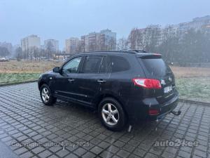 Melns Hyundai Santa Fe 2009 Tallina, ar dzinēja tilpumu 2.20 L un nobraukumu 310 tūkst. km par 2600 €, foto 4 vietnē AUTOMOTO.COM.LV
