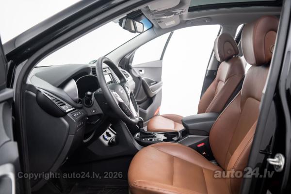 Melns Hyundai Santa Fe 2015 Tallina, ar dzinēja tilpumu 2.20 L un nobraukumu 191 tūkst. km par 14999 €, foto 7 vietnē AUTOMOTO.COM.LV