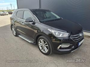 Melns Hyundai Santa Fe 2016 Tallina, ar dzinēja tilpumu 2.20 L un nobraukumu 176 tūkst. km par 16900 €, foto 3 vietnē AUTOMOTO.COM.LV