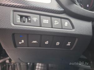 Melns Hyundai Santa Fe 2016 Tallina, ar dzinēja tilpumu 2.20 L un nobraukumu 176 tūkst. km par 16900 €, foto 10 vietnē AUTOMOTO.COM.LV