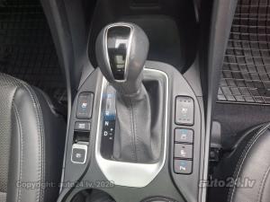 Melns Hyundai Santa Fe 2016 Tallina, ar dzinēja tilpumu 2.20 L un nobraukumu 176 tūkst. km par 16900 €, foto 12 vietnē AUTOMOTO.COM.LV
