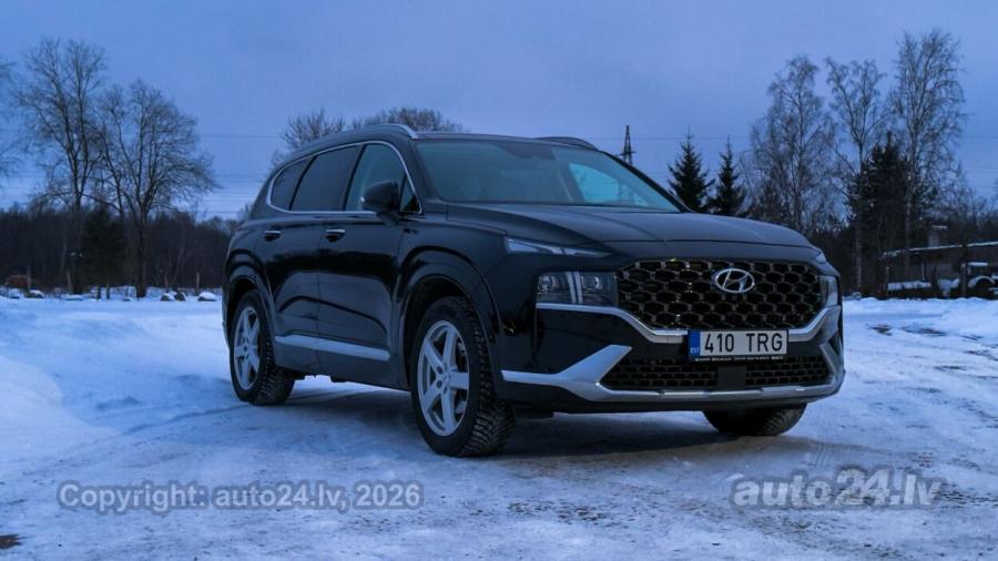 Melns Hyundai Santa Fe 2021 Tallina, ar dzinēja tilpumu 2.20 L un nobraukumu 116 tūkst. km par 34800 €, foto 2 vietnē AUTOMOTO.COM.LV