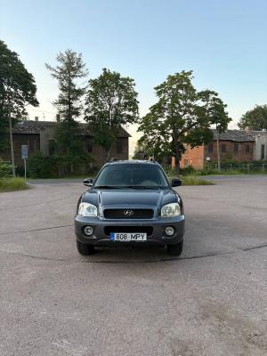 Zils Hyundai Santa Fe 2003 Tallina, ar dzinēja tilpumu 0.00 L un nobraukumu 370 tūkst. km par 2000 €, foto 12 vietnē AUTOMOTO.COM.LV