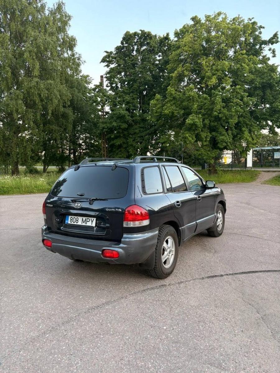 Zils Hyundai Santa Fe 2003 Tallina, ar dzinēja tilpumu 0.00 L un nobraukumu 370 tūkst. km par 2000 €, foto 16 vietnē AUTOMOTO.COM.LV