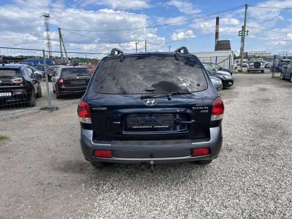 Zils Hyundai Santa Fe 2005 Kauņa, ar dzinēja tilpumu 1.99 L un nobraukumu 290 tūkst. km par 2660 €, foto 4 vietnē AUTOMOTO.COM.LV