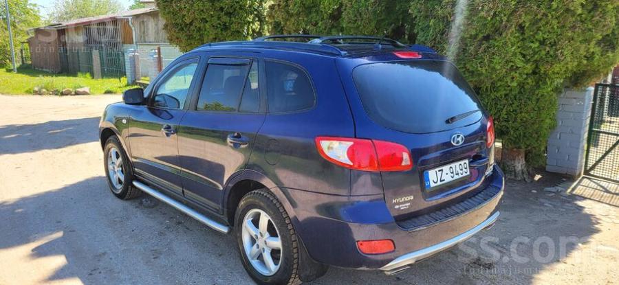 Zils Hyundai Santa Fe 2006 Dobele, ar dzinēja tilpumu 2.20 L un nobraukumu 293 tūkst. km par 4400 €, foto 4 vietnē AUTOMOTO.COM.LV
