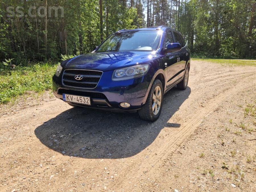Zils Hyundai Santa Fe 2006 Limbaži, ar dzinēja tilpumu 2.20 L un nobraukumu 340 tūkst. km par 3100 €, foto 2 vietnē AUTOMOTO.COM.LV