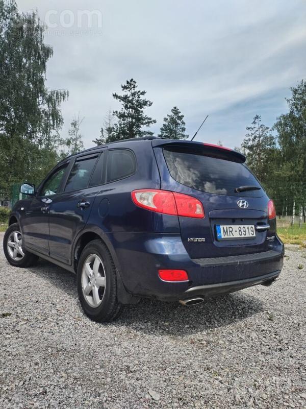 Zils Hyundai Santa Fe 2006 Rīga, ar dzinēja tilpumu 2.70 L un nobraukumu 300 tūkst. km par 2000 €, foto 6 vietnē AUTOMOTO.COM.LV