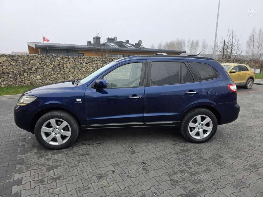 Zils Hyundai Santa Fe 2006 Kauņa, ar dzinēja tilpumu 2.19 L un nobraukumu 320 tūkst. km par 2650 €, foto 2 vietnē AUTOMOTO.COM.LV