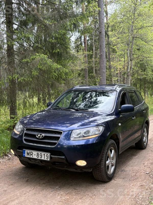 Синий Хендай Санта Фе 2006 в Кулдига, объемом двигателя 2.70 л и пробегом 0 тыс. км за 1800 €, фото 9 на AUTOMOTO.COM.LV