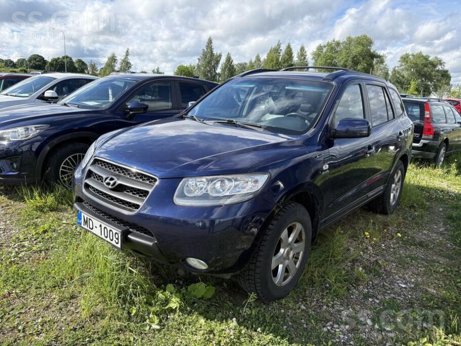 Синий Хендай Санта Фе 2006 в Даугавпилс, объемом двигателя 2.20 л и пробегом 289 тыс. км за 2950 €, фото 1 на AUTOMOTO.COM.LV
