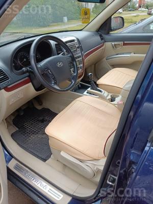 Blue Hyundai Santa Fe 2006 in Daugavpils, with an engine capacity of 2.20 L and mileage of 191 thousand km for 4900 €, photo 8 on AUTOMOTO.COM.LV