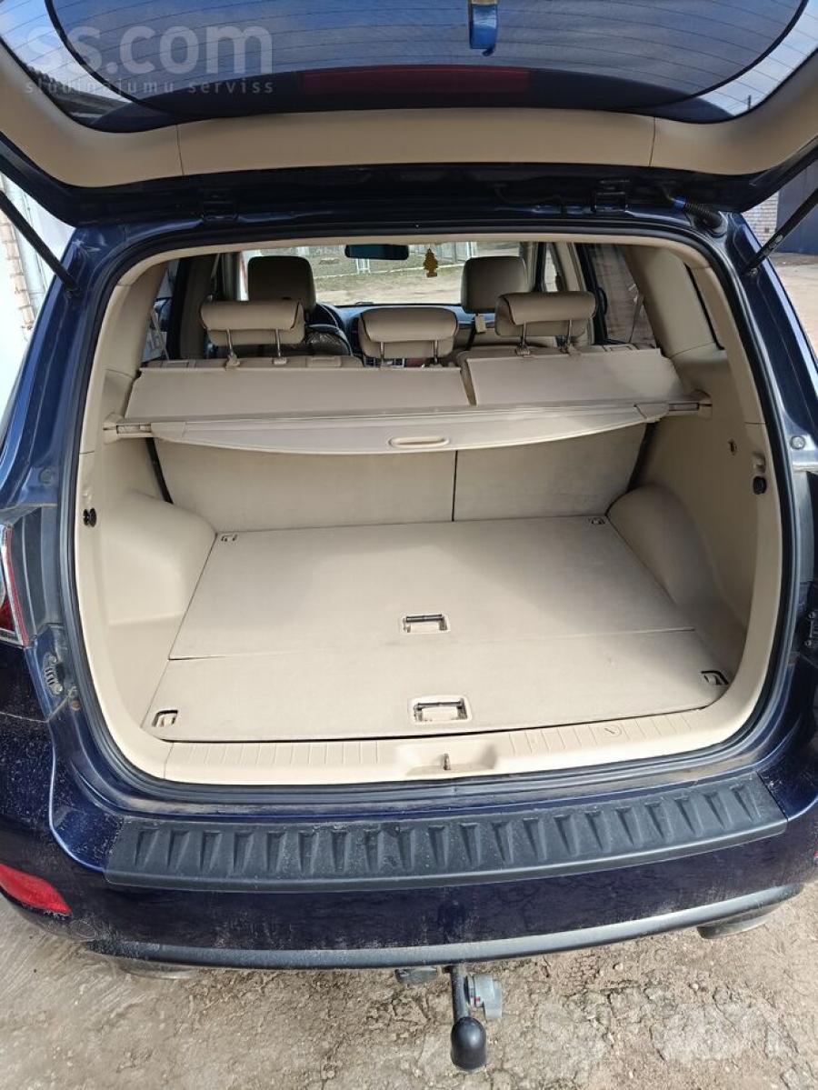 Blue Hyundai Santa Fe 2006 in Daugavpils, with an engine capacity of 2.20 L and mileage of 191 thousand km for 4900 €, photo 20 on AUTOMOTO.COM.LV