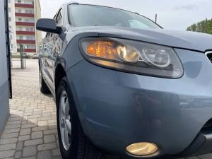 Blue Hyundai Santa Fe 2006 in Talsi, with an engine capacity of 2.20 L and mileage of 350 thousand km for 4200 €, photo 25 on AUTOMOTO.COM.LV