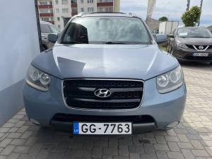 Blue Hyundai Santa Fe 2006 in Talsi, with an engine capacity of 2.20 L and mileage of 350 thousand km for 4200 €, photo 30 on AUTOMOTO.COM.LV