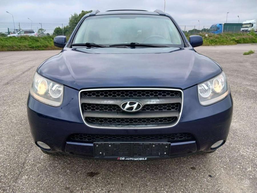 Blue Hyundai Santa Fe 2006 in Marijampole, with an engine capacity of 2.19 L and mileage of 232 thousand km for 3150 €, photo 3 on AUTOMOTO.COM.LV
