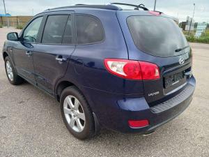 Blue Hyundai Santa Fe 2006 in Marijampole, with an engine capacity of 2.19 L and mileage of 232 thousand km for 3150 €, photo 5 on AUTOMOTO.COM.LV