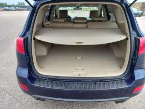 Blue Hyundai Santa Fe 2006 in Marijampole, with an engine capacity of 2.19 L and mileage of 232 thousand km for 3150 €, photo 16 on AUTOMOTO.COM.LV