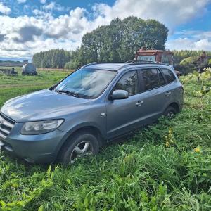 Zils Hyundai Santa Fe 2006 Ludza, ar dzinēja tilpumu 2.20 L un nobraukumu 0 tūkst. km par 1100 €, foto 3 vietnē AUTOMOTO.COM.LV