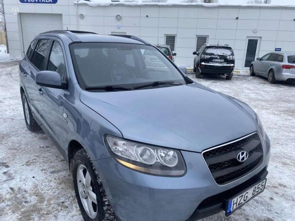 Zils Hyundai Santa Fe 2007 Kelmė, ar dzinēja tilpumu 2.19 L un nobraukumu 240 tūkst. km par 3700 €, foto 4 vietnē AUTOMOTO.COM.LV