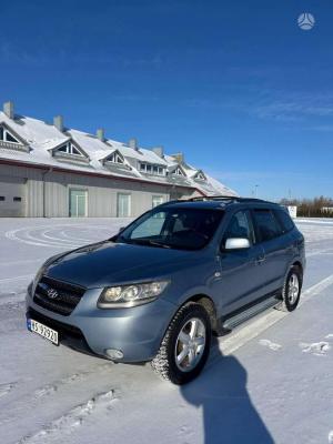 Blue Hyundai Santa Fe 2007 in Kaunas, with an engine capacity of 2.19 L and mileage of 250 thousand km for 4200 €, photo  on AUTOMOTO.COM.LV