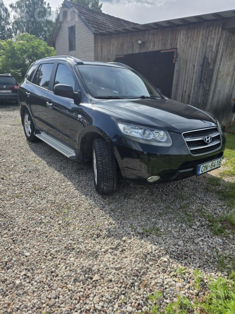Blue Hyundai Santa Fe 2007 in Riga, with an engine capacity of 2.70 L and mileage of 0 thousand km for 2250 €, photo 22 on AUTOMOTO.COM.LV
