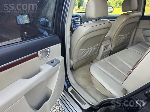 Zils Hyundai Santa Fe 2007 Rīga, ar dzinēja tilpumu 2.70 L un nobraukumu 0 tūkst. km par 1850 €, foto 6 vietnē AUTOMOTO.COM.LV