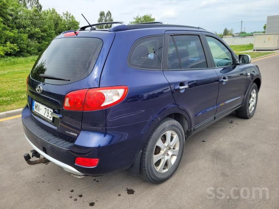 Zils Hyundai Santa Fe 2007 Rīga, ar dzinēja tilpumu 2.20 L un nobraukumu 257 tūkst. km par 2700 €, foto 6 vietnē AUTOMOTO.COM.LV