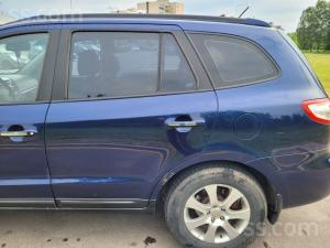 Zils Hyundai Santa Fe 2007 Rīga, ar dzinēja tilpumu 2.20 L un nobraukumu 257 tūkst. km par 2700 €, foto 9 vietnē AUTOMOTO.COM.LV
