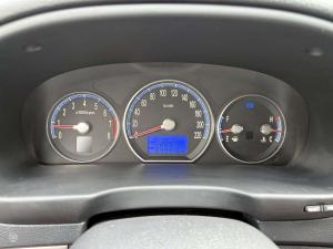 Zils Hyundai Santa Fe 2007 Joniškis, ar dzinēja tilpumu 2.66 L un nobraukumu 244 tūkst. km par 3650 €, foto 16 vietnē AUTOMOTO.COM.LV