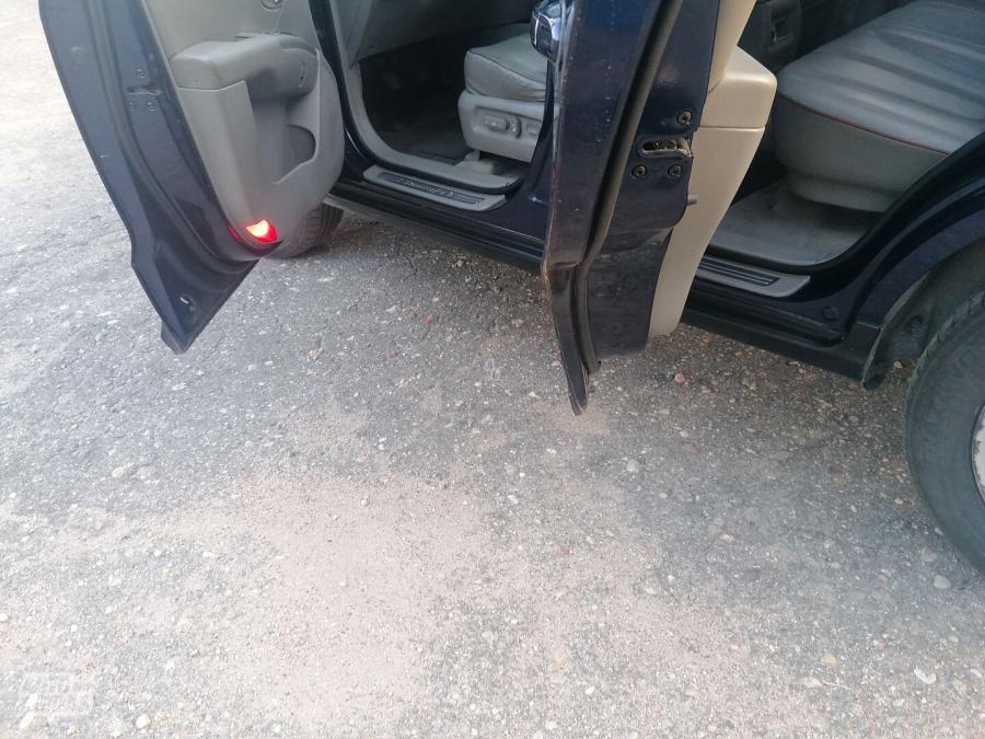 Zils Hyundai Santa Fe 2007 Molėtai, ar dzinēja tilpumu 2.20 L un nobraukumu 247 tūkst. km par 3000 €, foto 18 vietnē AUTOMOTO.COM.LV