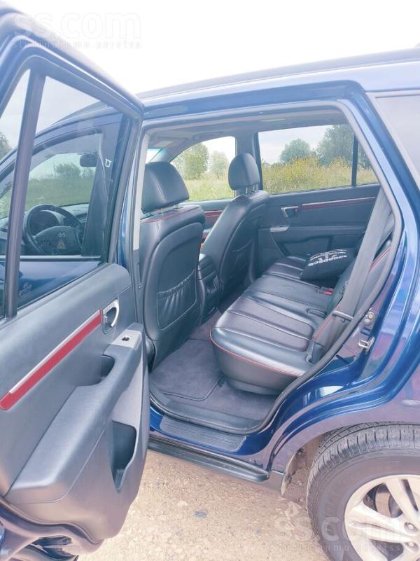 Zils Hyundai Santa Fe 2007 Rīga, ar dzinēja tilpumu 2.70 L un nobraukumu 109 tūkst. km par 5000 €, foto 8 vietnē AUTOMOTO.COM.LV