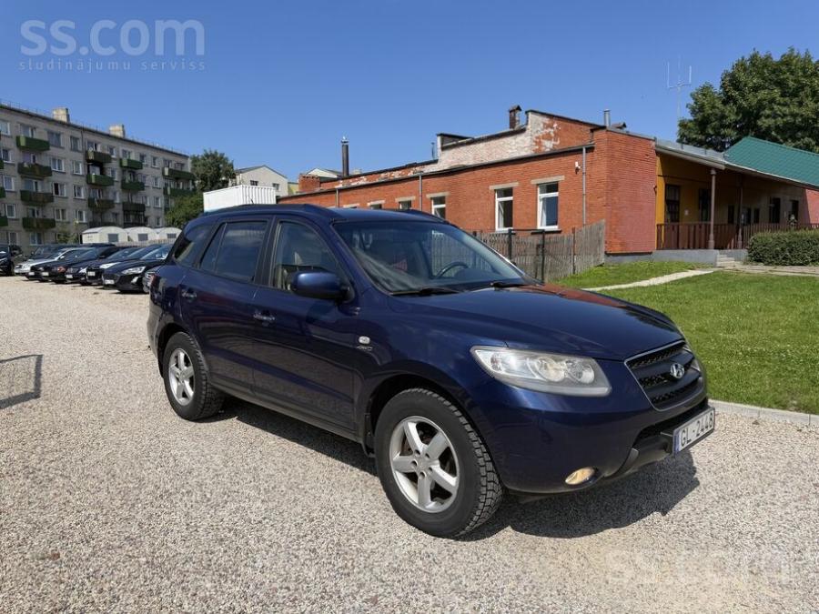 Zils Hyundai Santa Fe 2007 Ventspils, ar dzinēja tilpumu 2.20 L un nobraukumu 216 tūkst. km par 3500 €, foto 4 vietnē AUTOMOTO.COM.LV