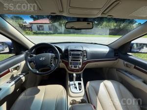 Zils Hyundai Santa Fe 2007 Ventspils, ar dzinēja tilpumu 2.20 L un nobraukumu 216 tūkst. km par 3500 €, foto 12 vietnē AUTOMOTO.COM.LV
