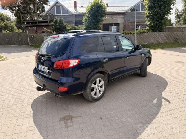 Zils Hyundai Santa Fe 2007 Liepāja, ar dzinēja tilpumu 2.20 L un nobraukumu 271 tūkst. km par 2750 €, foto 3 vietnē AUTOMOTO.COM.LV