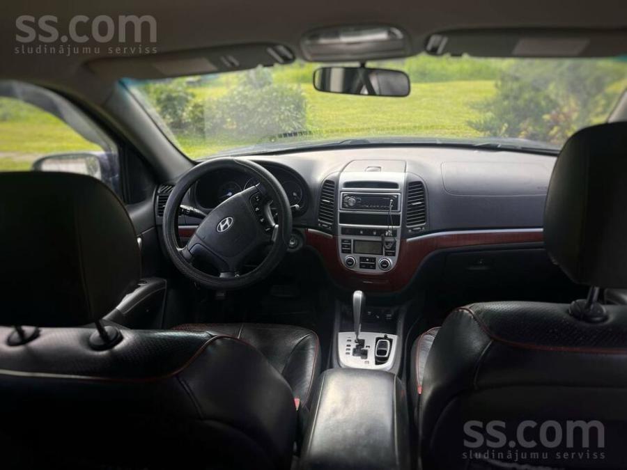 Zils Hyundai Santa Fe 2007 Jēkabpils, ar dzinēja tilpumu 2.20 L un nobraukumu 371 tūkst. km par 3500 €, foto 8 vietnē AUTOMOTO.COM.LV
