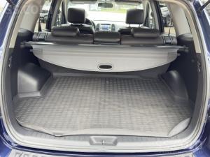 Blue Hyundai Santa Fe 2007 in Riga, with an engine capacity of 2.70 L and mileage of 110 thousand km for 6000 €, photo 10 on AUTOMOTO.COM.LV
