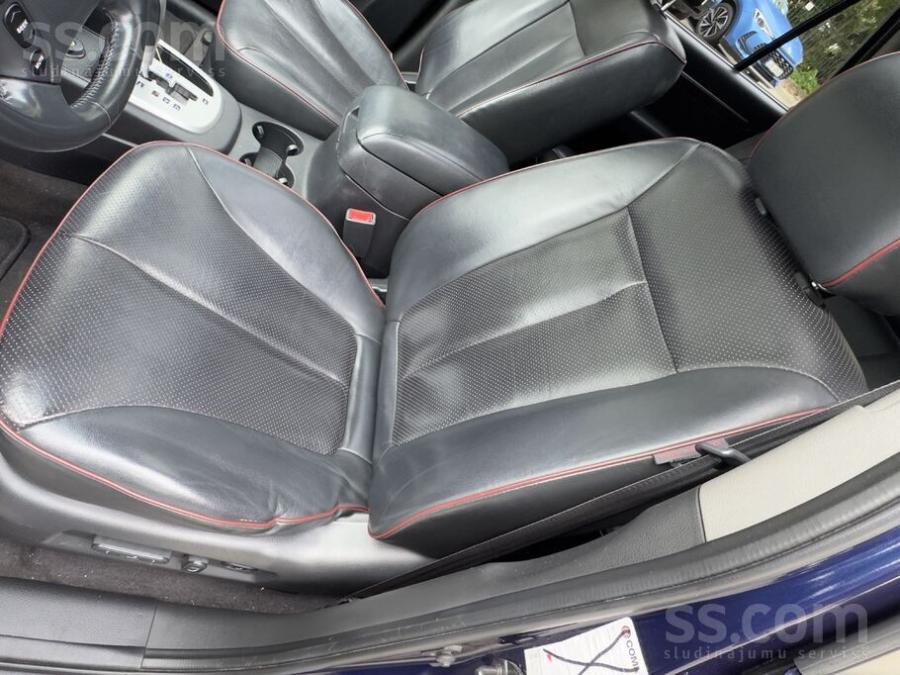 Blue Hyundai Santa Fe 2007 in Riga, with an engine capacity of 2.70 L and mileage of 110 thousand km for 6000 €, photo 17 on AUTOMOTO.COM.LV