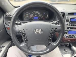 Blue Hyundai Santa Fe 2007 in Riga, with an engine capacity of 2.70 L and mileage of 110 thousand km for 6000 €, photo 19 on AUTOMOTO.COM.LV
