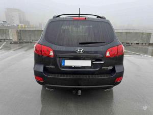 Zils Hyundai Santa Fe 2008 Viļņa, ar dzinēja tilpumu 2.19 L un nobraukumu 245 tūkst. km par 2950 €, foto 5 vietnē AUTOMOTO.COM.LV