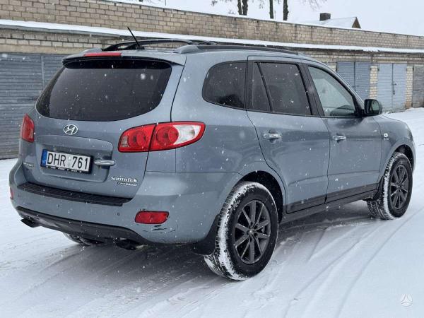 Zils Hyundai Santa Fe 2008 Ukmergė, ar dzinēja tilpumu 2.19 L un nobraukumu 550 tūkst. km par 2650 €, foto 4 vietnē AUTOMOTO.COM.LV