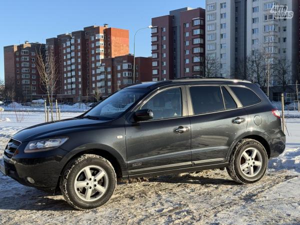 Blue Hyundai Santa Fe 2008 in Klaipeda, with an engine capacity of 2.20 L and mileage of 342 thousand km for 3800 €, photo 9 on AUTOMOTO.COM.LV